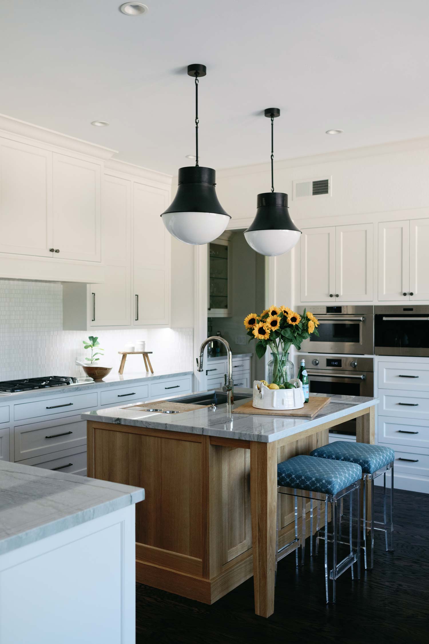 Faucets N Fixtures Kitchen and Bath Showrooms - Orange-Encinitas-Long-Beach