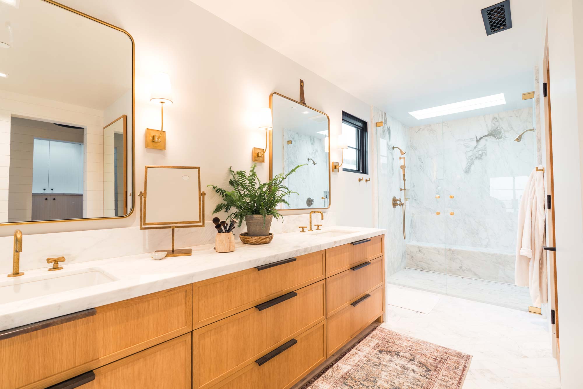 Seal Beach - Faucets N' Fixtures Kitchen and Bath Showrooms - Orange ...